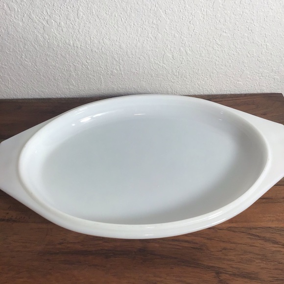 Pyrex | Kitchen | Vintage Pyrex Olive Verde Divided Baking Dish | Poshmark